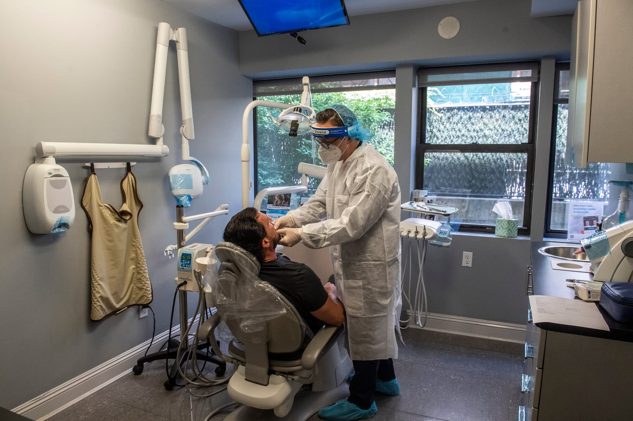 Is It Safe To Go To The Dentist Again Urgent Dental Care is-it-safe-to-go-to-the-dentist-again-urgent-dental-care